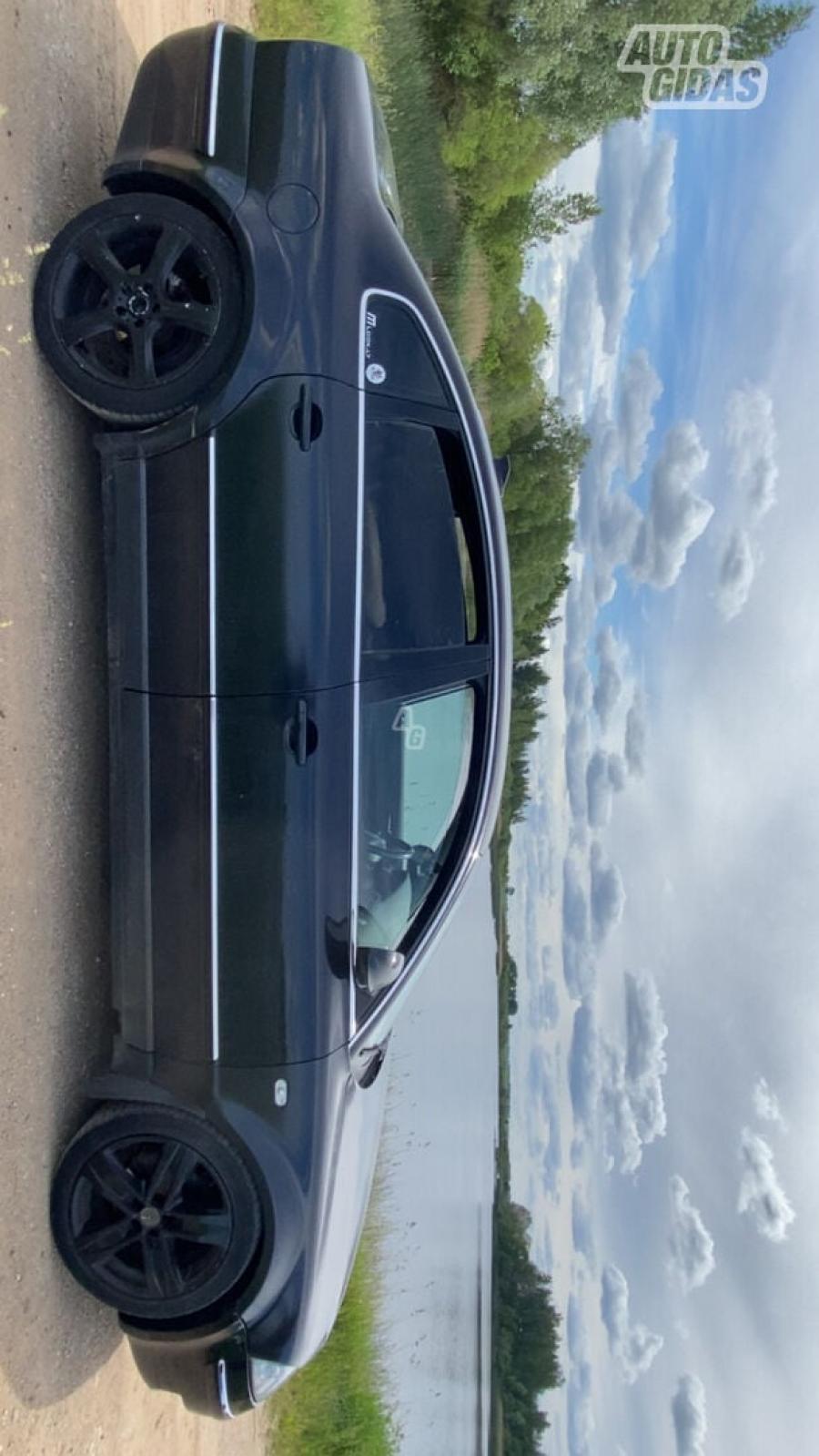 Black Volkswagen Passat 2004 in Joniskis, with an engine capacity of 1.90 L and mileage of 360 thousand km for 1100 €, photo 6 on AUTOMOTO.COM.LV
