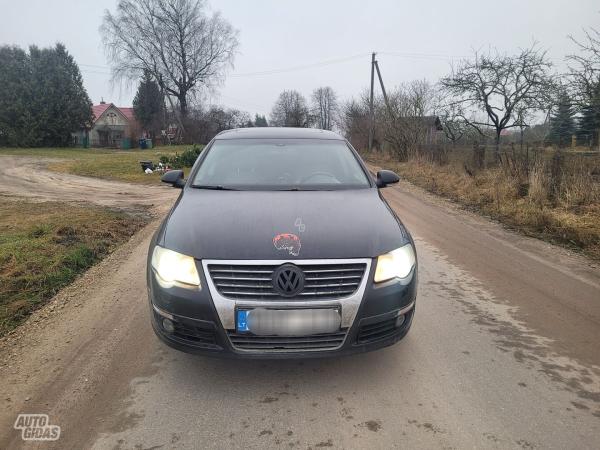 Black Volkswagen Passat 2005 in Vilnius, with an engine capacity of 2.00 L and mileage of 450 thousand km for 1350 €, photo 2 on AUTOMOTO.COM.LV