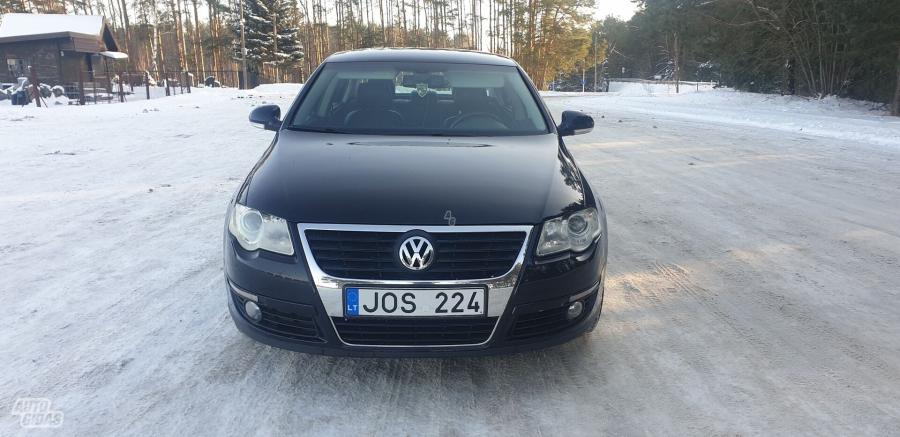 Black Volkswagen Passat 2005 in Jonava, with an engine capacity of 1.90 L and mileage of 306 thousand km for 3000 €, photo 3 on AUTOMOTO.COM.LV