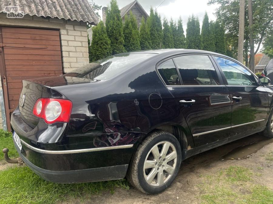 Melns Volkswagen Passat 2005 Šauļi, ar dzinēja tilpumu 1.90 L un nobraukumu 385 tūkst. km par 750 €, foto 5 vietnē AUTOMOTO.COM.LV
