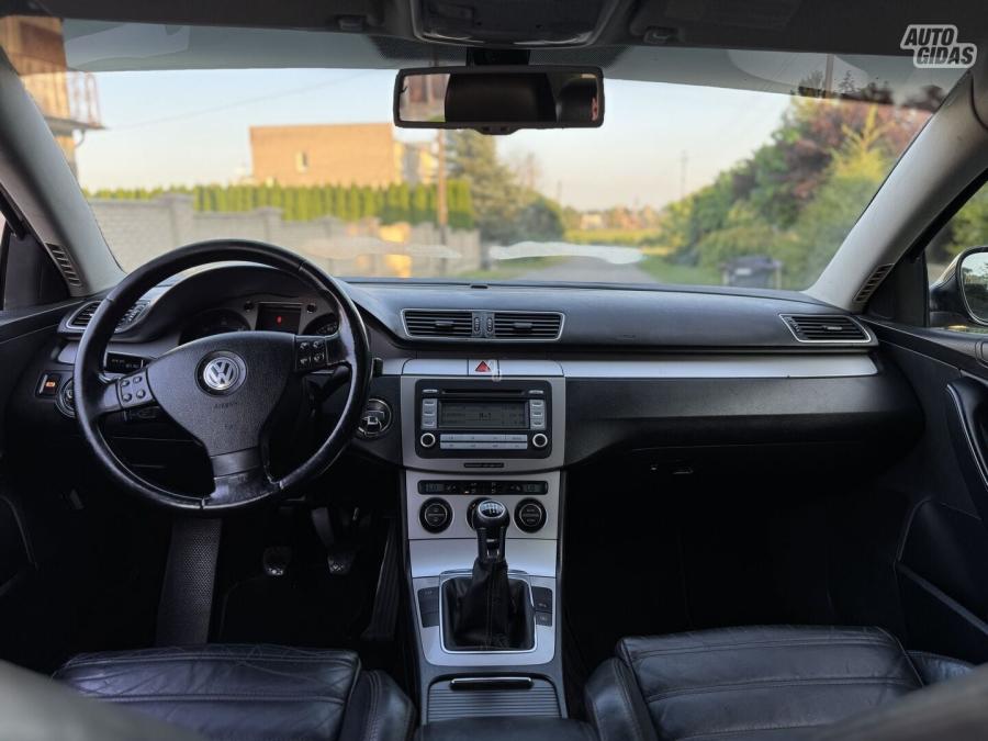 Melns Volkswagen Passat 2005 Šalčininkai, ar dzinēja tilpumu 2.00 L un nobraukumu 477 tūkst. km par 1550 €, foto 15 vietnē AUTOMOTO.COM.LV
