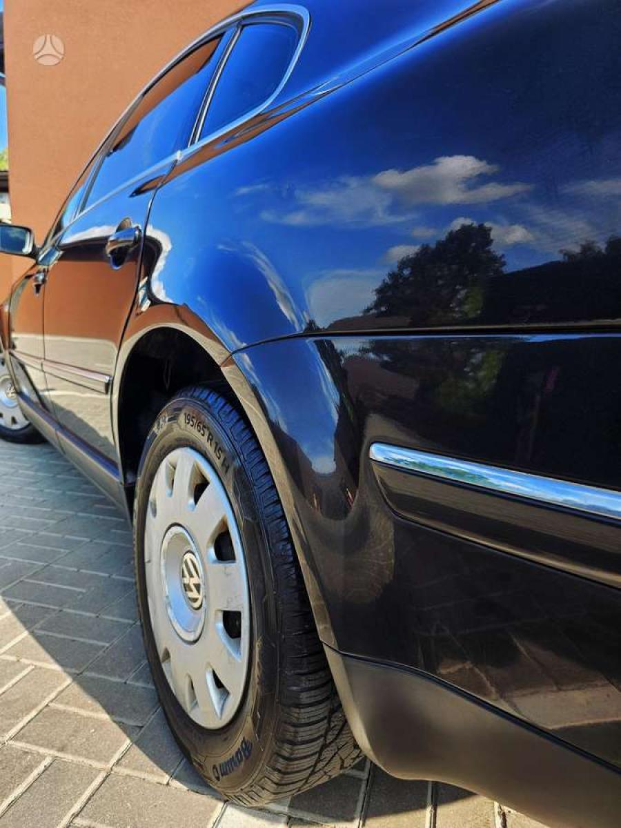 Black Volkswagen Passat 2005 in Kaisiadorys, with an engine capacity of 1.90 L and mileage of 371 thousand km for 1750 €, photo 27 on AUTOMOTO.COM.LV