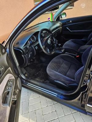 Black Volkswagen Passat 2005 in Kaisiadorys, with an engine capacity of 1.90 L and mileage of 371 thousand km for 1750 €, photo 29 on AUTOMOTO.COM.LV