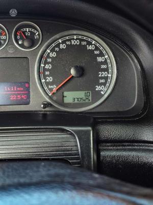 Black Volkswagen Passat 2005 in Kaisiadorys, with an engine capacity of 1.90 L and mileage of 371 thousand km for 1750 €, photo 31 on AUTOMOTO.COM.LV