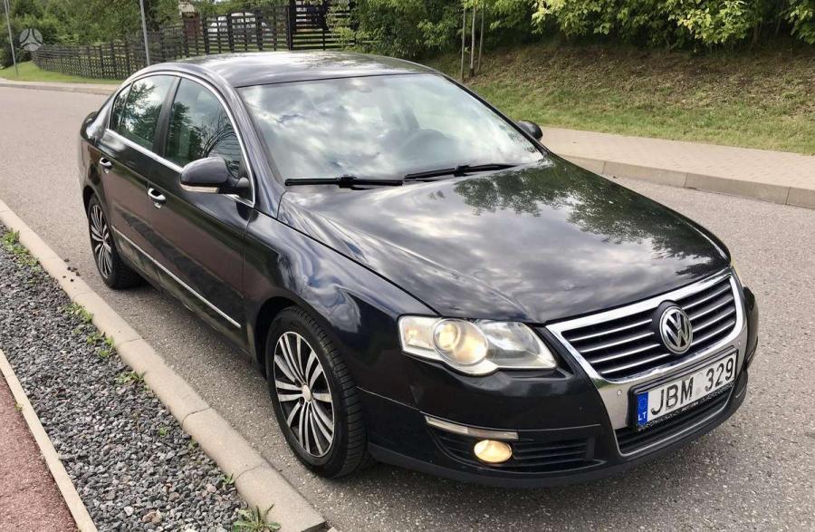 Melns Volkswagen Passat 2005 Viļņa, ar dzinēja tilpumu 1.97 L un nobraukumu 430 tūkst. km par 1250 €, foto 7 vietnē AUTOMOTO.COM.LV