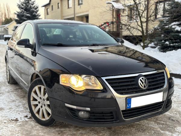 Black Volkswagen Passat 2006 in Kaunas, with an engine capacity of 2.00 L and mileage of 390 thousand km for 1850 €, photo 6 on AUTOMOTO.COM.LV