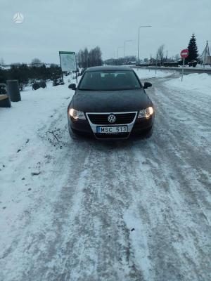 Melns Volkswagen Passat 2006 Raseiniai, ar dzinēja tilpumu 1.90 L un nobraukumu 476 tūkst. km par 1550 €, foto  vietnē AUTOMOTO.COM.LV