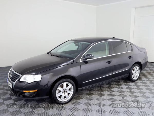 Black Volkswagen Passat 2006 in Tallinn, with an engine capacity of 1.60 L and mileage of 288 thousand km for 999 €, photo 2 on AUTOMOTO.COM.LV