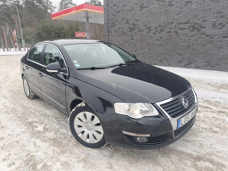 Melns Volkswagen Passat 2006 Jurbarkas, ar dzinēja tilpumu 1.90 L un nobraukumu 350 tūkst. km par 2150 €, foto 1 vietnē AUTOMOTO.COM.LV