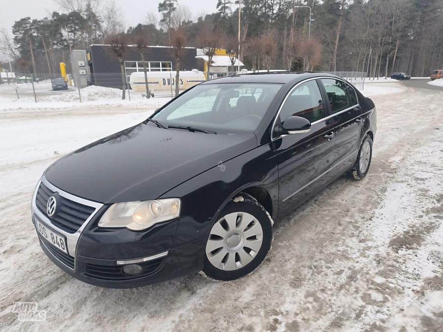 Melns Volkswagen Passat 2006 Jurbarkas, ar dzinēja tilpumu 1.90 L un nobraukumu 350 tūkst. km par 2150 €, foto 2 vietnē AUTOMOTO.COM.LV