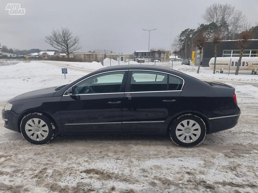 Melns Volkswagen Passat 2006 Jurbarkas, ar dzinēja tilpumu 1.90 L un nobraukumu 350 tūkst. km par 2150 €, foto 5 vietnē AUTOMOTO.COM.LV