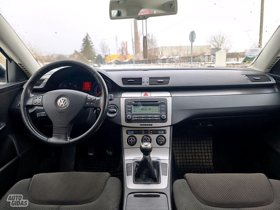Melns Volkswagen Passat 2006 Jurbarkas, ar dzinēja tilpumu 1.90 L un nobraukumu 350 tūkst. km par 2150 €, foto 8 vietnē AUTOMOTO.COM.LV