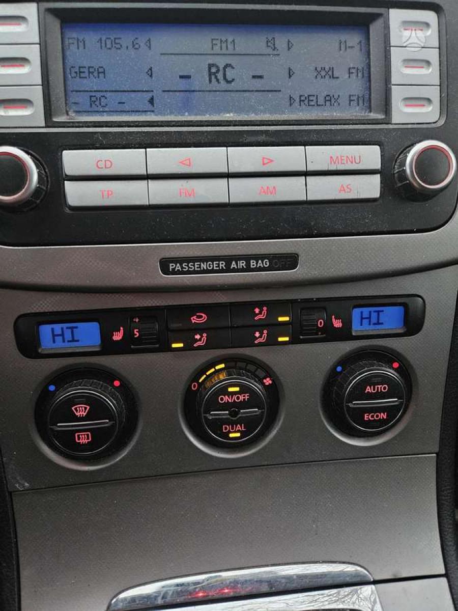 Черный Фольксваген Пассат 2006 в Тельшяй, объемом двигателя 1.90 л и пробегом 349 тыс. км за 1500 €, фото 21 на AUTOMOTO.COM.LV