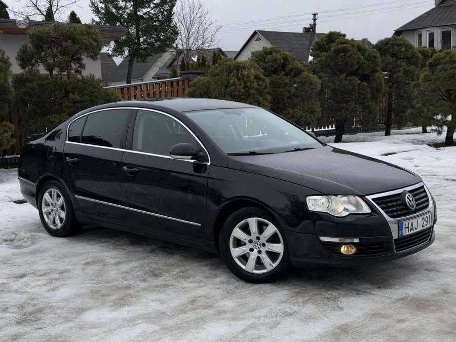 Melns Volkswagen Passat 2006 Alīta, ar dzinēja tilpumu 1.97 L un nobraukumu 276 tūkst. km par 2350 €, foto 5 vietnē AUTOMOTO.COM.LV