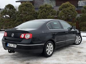 Melns Volkswagen Passat 2006 Alīta, ar dzinēja tilpumu 2.00 L un nobraukumu 276 tūkst. km par 2350 €, foto 7 vietnē AUTOMOTO.COM.LV