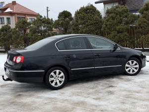 Melns Volkswagen Passat 2006 Alīta, ar dzinēja tilpumu 2.00 L un nobraukumu 276 tūkst. km par 2350 €, foto 8 vietnē AUTOMOTO.COM.LV
