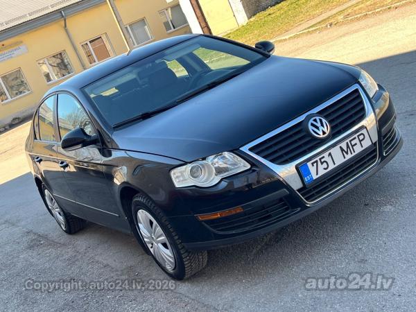 Black Volkswagen Passat 2006 in Narva, with an engine capacity of 2.00 L and mileage of 124 thousand km for 1499 €, photo 9 on AUTOMOTO.COM.LV