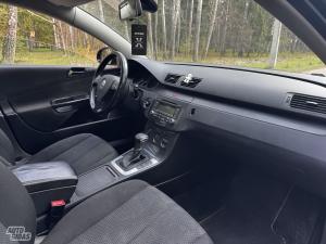 Melns Volkswagen Passat 2006 Panevēža, ar dzinēja tilpumu 1.60 L un nobraukumu 205 tūkst. km par 1250 €, foto 15 vietnē AUTOMOTO.COM.LV