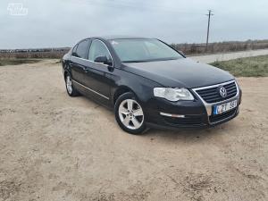 Melns Volkswagen Passat 2006 Šauļi, ar dzinēja tilpumu 1.90 L un nobraukumu 327 tūkst. km par 1900 €, foto  vietnē AUTOMOTO.COM.LV