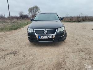 Melns Volkswagen Passat 2006 Šauļi, ar dzinēja tilpumu 1.90 L un nobraukumu 327 tūkst. km par 1900 €, foto 3 vietnē AUTOMOTO.COM.LV