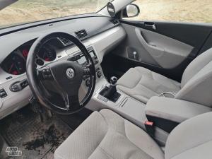 Melns Volkswagen Passat 2006 Šauļi, ar dzinēja tilpumu 1.90 L un nobraukumu 327 tūkst. km par 1900 €, foto 10 vietnē AUTOMOTO.COM.LV