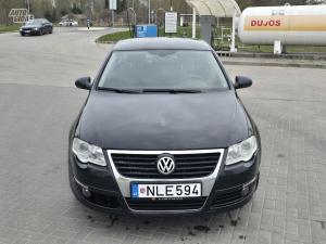 Melns Volkswagen Passat 2006 Šauļi, ar dzinēja tilpumu 1.90 L un nobraukumu 373 tūkst. km par 1000 €, foto 3 vietnē AUTOMOTO.COM.LV