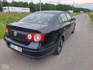 Melns Volkswagen Passat 2006 Kauņa, ar dzinēja tilpumu 1.90 L un nobraukumu 361 tūkst. km par 1350 €, foto 6 vietnē AUTOMOTO.COM.LV