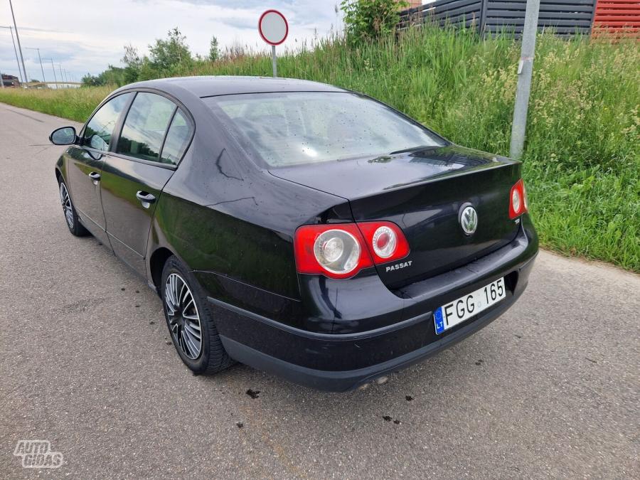 Melns Volkswagen Passat 2006 Kauņa, ar dzinēja tilpumu 1.90 L un nobraukumu 361 tūkst. km par 1350 €, foto 8 vietnē AUTOMOTO.COM.LV