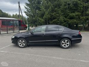 Melns Volkswagen Passat 2006 Viļņa, ar dzinēja tilpumu 2.00 L un nobraukumu 291 tūkst. km par 1550 €, foto 5 vietnē AUTOMOTO.COM.LV