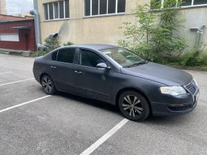 Black Volkswagen Passat 2006 in Vilnius, with an engine capacity of 1.90 L and mileage of 270 thousand km for 1450 €, photo 4 on AUTOMOTO.COM.LV