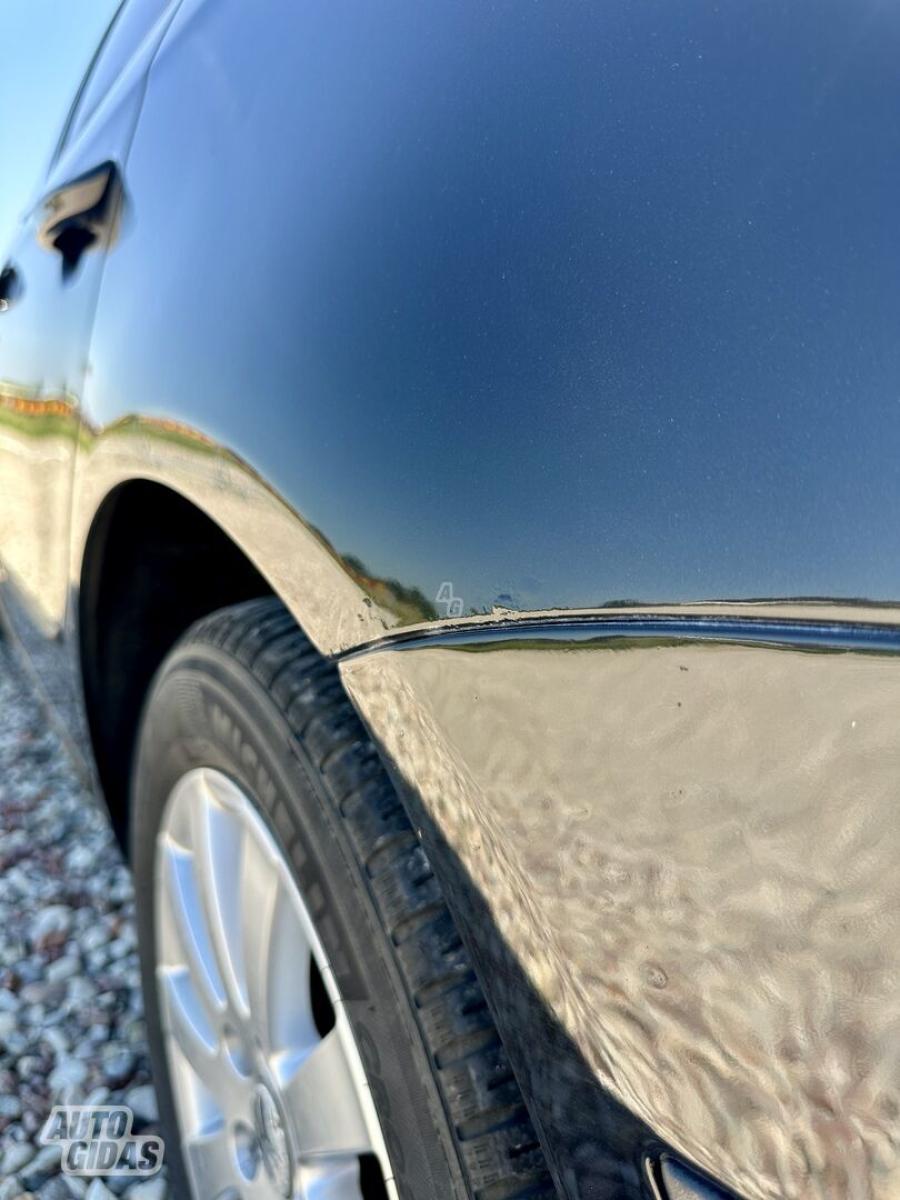 Melns Volkswagen Passat 2006 Klaipėda, ar dzinēja tilpumu 1.90 L un nobraukumu 384 tūkst. km par 1300 €, foto 20 vietnē AUTOMOTO.COM.LV