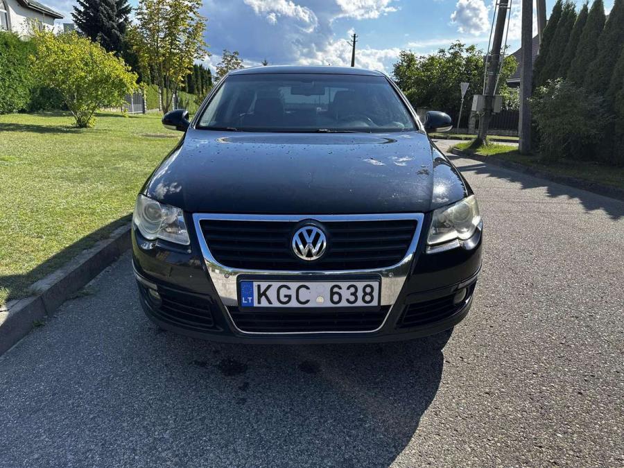 Melns Volkswagen Passat 2006 Viļņa, ar dzinēja tilpumu 1.97 L un nobraukumu 270 tūkst. km par 2500 €, foto 10 vietnē AUTOMOTO.COM.LV