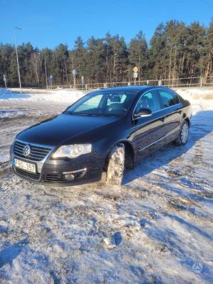 Black Volkswagen Passat 2007 in Vilnius, with an engine capacity of 1.97 L and mileage of 504 thousand km for 2600 €, photo 2 on AUTOMOTO.COM.LV
