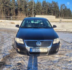 Black Volkswagen Passat 2007 in Vilnius, with an engine capacity of 1.97 L and mileage of 504 thousand km for 2600 €, photo 3 on AUTOMOTO.COM.LV