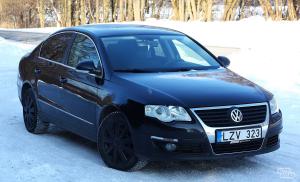 Melns Volkswagen Passat 2007 Petrikaičiai, ar dzinēja tilpumu 2.00 L un nobraukumu 358 tūkst. km par 2199 €, foto 2 vietnē AUTOMOTO.COM.LV