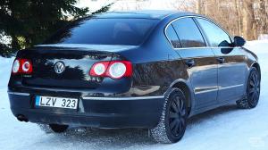 Melns Volkswagen Passat 2007 Petrikaičiai, ar dzinēja tilpumu 2.00 L un nobraukumu 358 tūkst. km par 2199 €, foto 13 vietnē AUTOMOTO.COM.LV