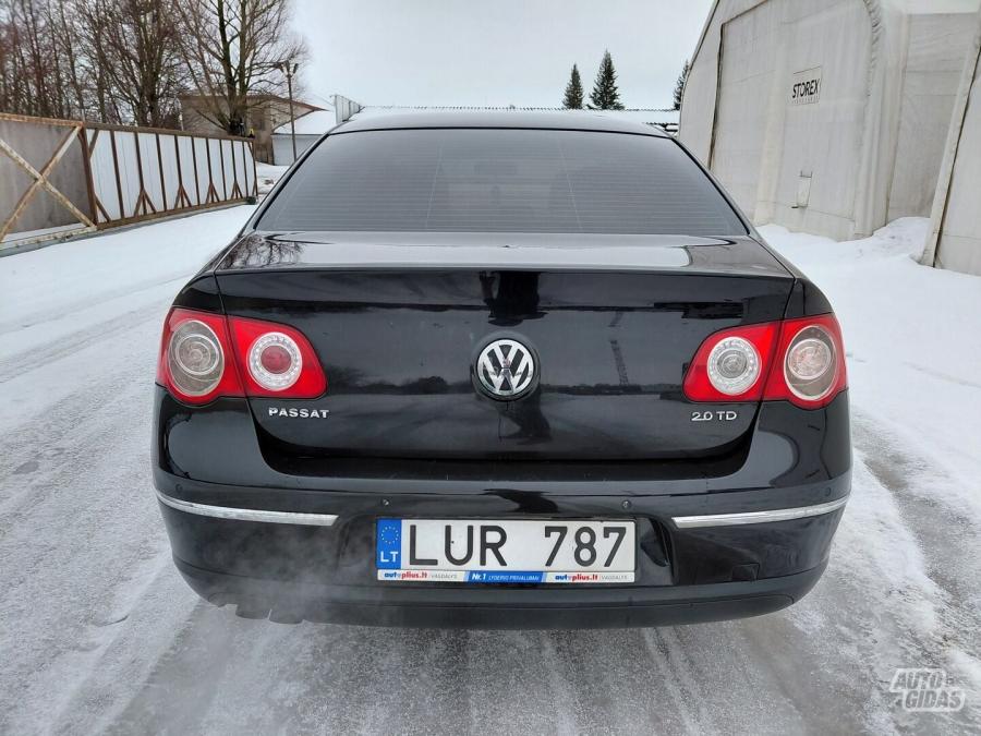 Melns Volkswagen Passat 2007 Vilkaviškis, ar dzinēja tilpumu 2.00 L un nobraukumu 372 tūkst. km par 1350 €, foto 6 vietnē AUTOMOTO.COM.LV