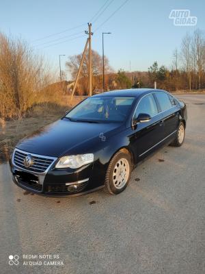 Black Volkswagen Passat 2007 in Alytus, with an engine capacity of 2.00 L and mileage of 180 thousand km for 2700 €, photo  on AUTOMOTO.COM.LV
