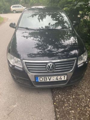 Black Volkswagen Passat 2007 in Vilnius, with an engine capacity of 2.00 L and mileage of 181 thousand km for 1450 €, photo 3 on AUTOMOTO.COM.LV