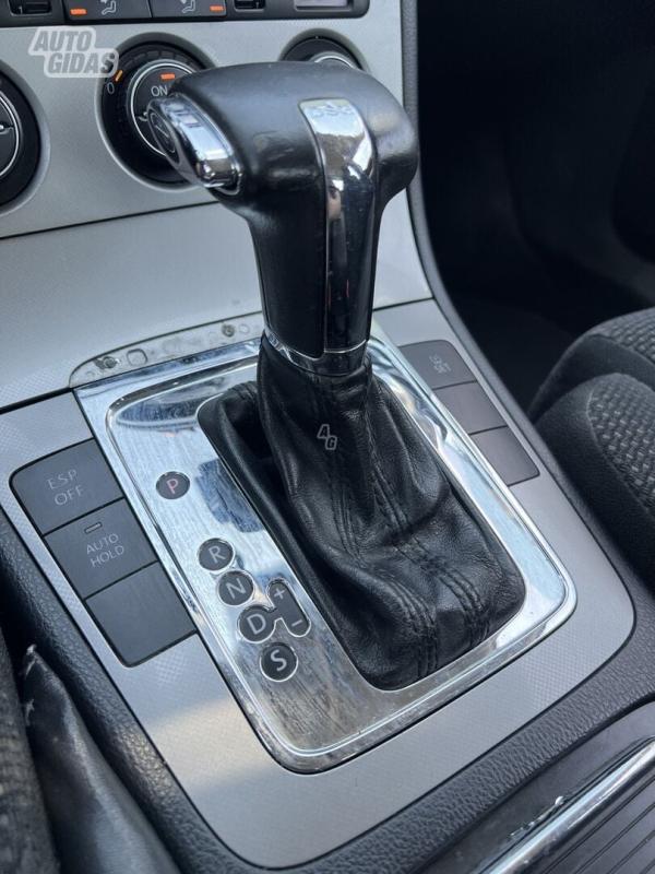 Melns Volkswagen Passat 2007 Viļņa, ar dzinēja tilpumu 2.00 L un nobraukumu 274 tūkst. km par 1000 €, foto 8 vietnē AUTOMOTO.COM.LV