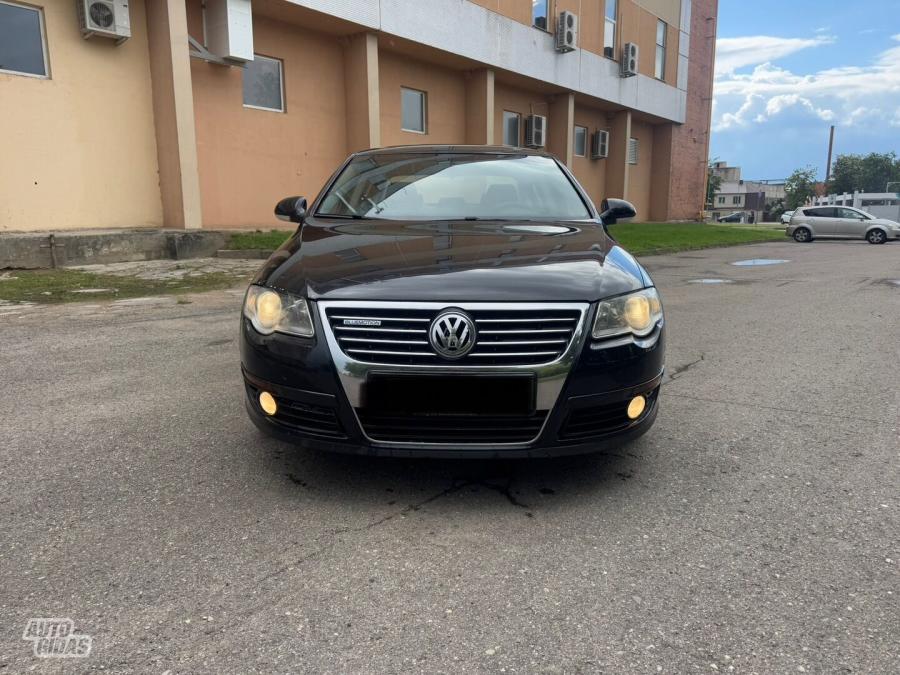 Melns Volkswagen Passat 2007 Šauļi, ar dzinēja tilpumu 1.90 L un nobraukumu 246 tūkst. km par 1550 €, foto 5 vietnē AUTOMOTO.COM.LV
