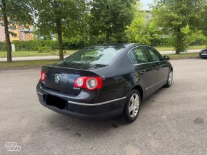 Melns Volkswagen Passat 2007 Šauļi, ar dzinēja tilpumu 1.90 L un nobraukumu 246 tūkst. km par 1550 €, foto 8 vietnē AUTOMOTO.COM.LV