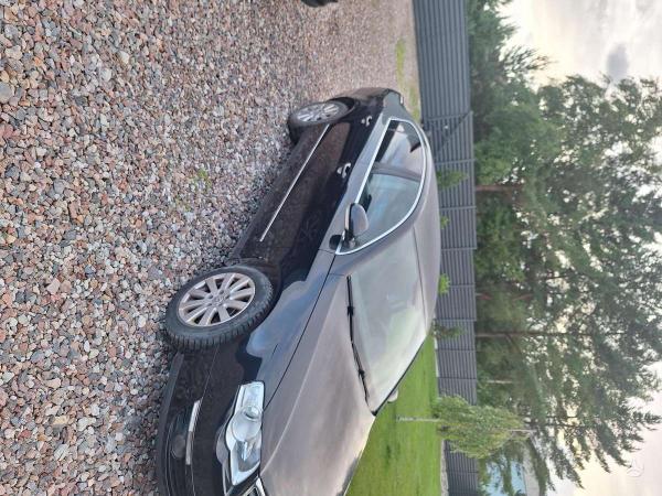 Melns Volkswagen Passat 2007 Kretinga, ar dzinēja tilpumu 1.97 L un nobraukumu 362 tūkst. km par 1700 €, foto 2 vietnē AUTOMOTO.COM.LV