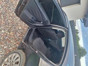Black Volkswagen Passat 2007 in Kretinga, with an engine capacity of 1.97 L and mileage of 362 thousand km for 1700 €, photo 6 on AUTOMOTO.COM.LV
