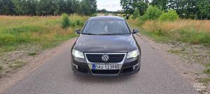 Black Volkswagen Passat 2007 in Druskininkai, with an engine capacity of 1.90 L and mileage of 350 thousand km for 550 €, photo 4 on AUTOMOTO.COM.LV