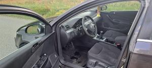 Black Volkswagen Passat 2007 in Druskininkai, with an engine capacity of 1.90 L and mileage of 350 thousand km for 550 €, photo 10 on AUTOMOTO.COM.LV