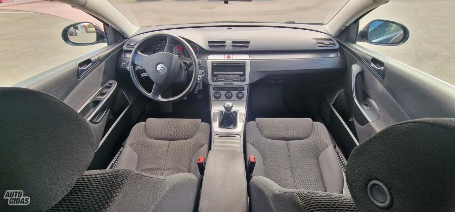 Melns Volkswagen Passat 2007 Kauņa, ar dzinēja tilpumu 2.00 L un nobraukumu 277 tūkst. km par 1400 €, foto 4 vietnē AUTOMOTO.COM.LV