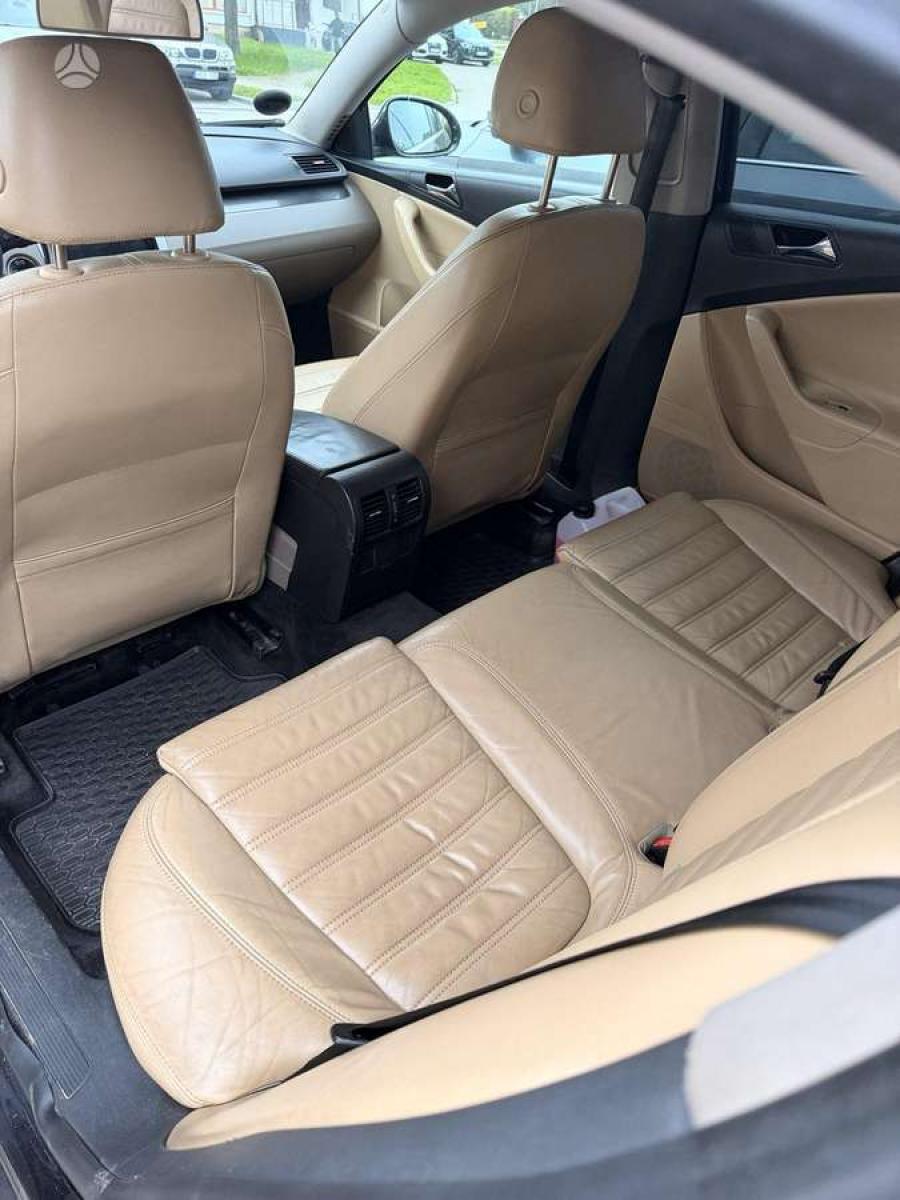 Melns Volkswagen Passat 2007 Gargždai, ar dzinēja tilpumu 1.90 L un nobraukumu 367 tūkst. km par 2000 €, foto 7 vietnē AUTOMOTO.COM.LV