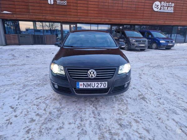 Black Volkswagen Passat 2008 in Kaunas, with an engine capacity of 3.17 L and mileage of 209 thousand km for 3300 €, photo 8 on AUTOMOTO.COM.LV