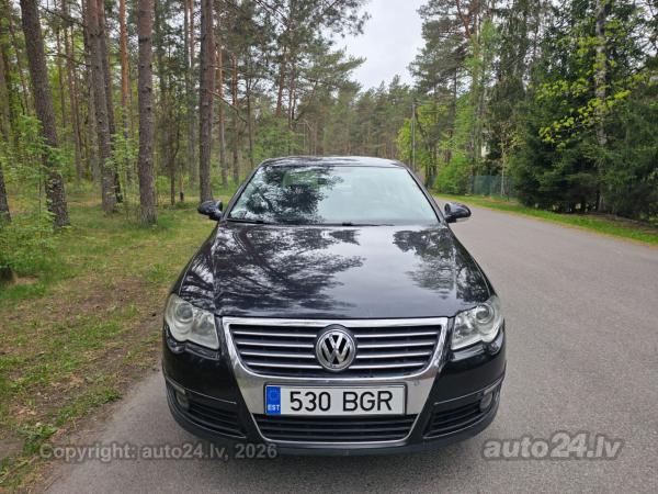 Black Volkswagen Passat 2008 in Tallinn, with an engine capacity of 2.00 L and mileage of 285 thousand km for 3990 €, photo 6 on AUTOMOTO.COM.LV